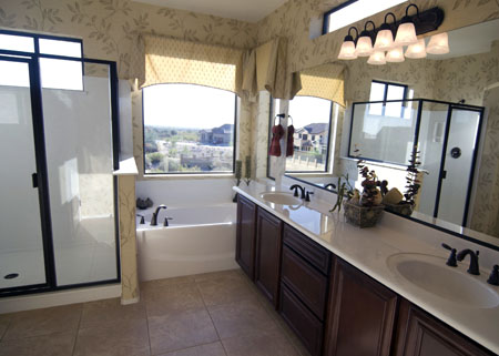 Full Bath, Builder's Grade